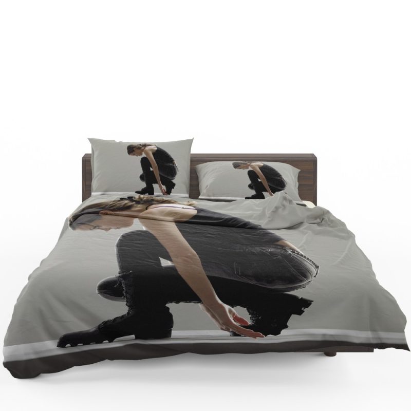 Summer Glau in Terminator The Sarah Connor Chronicles TV Show Bedding ...